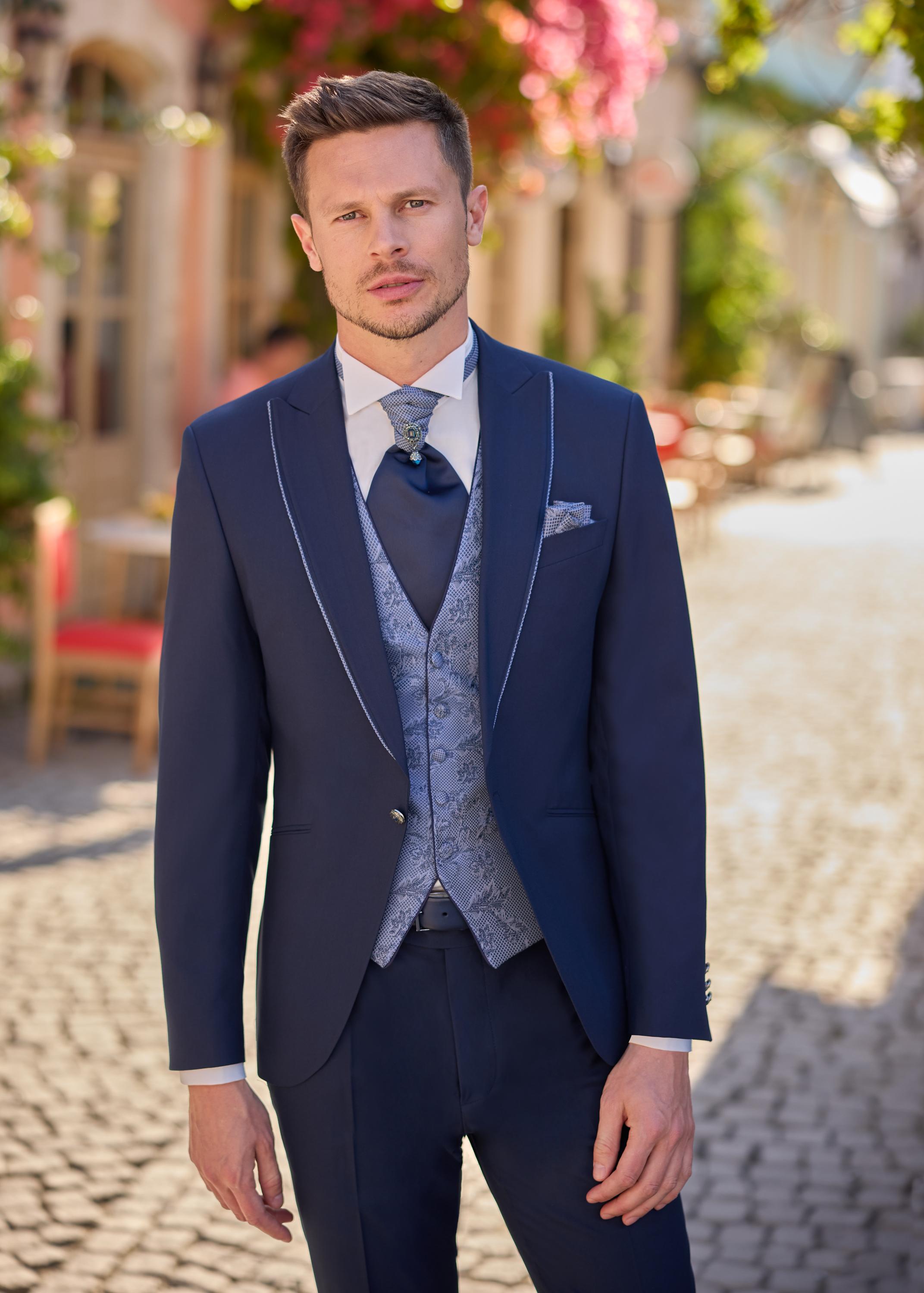 Costumes de Mariage pour Homme Bleu - L'Empire du Marié